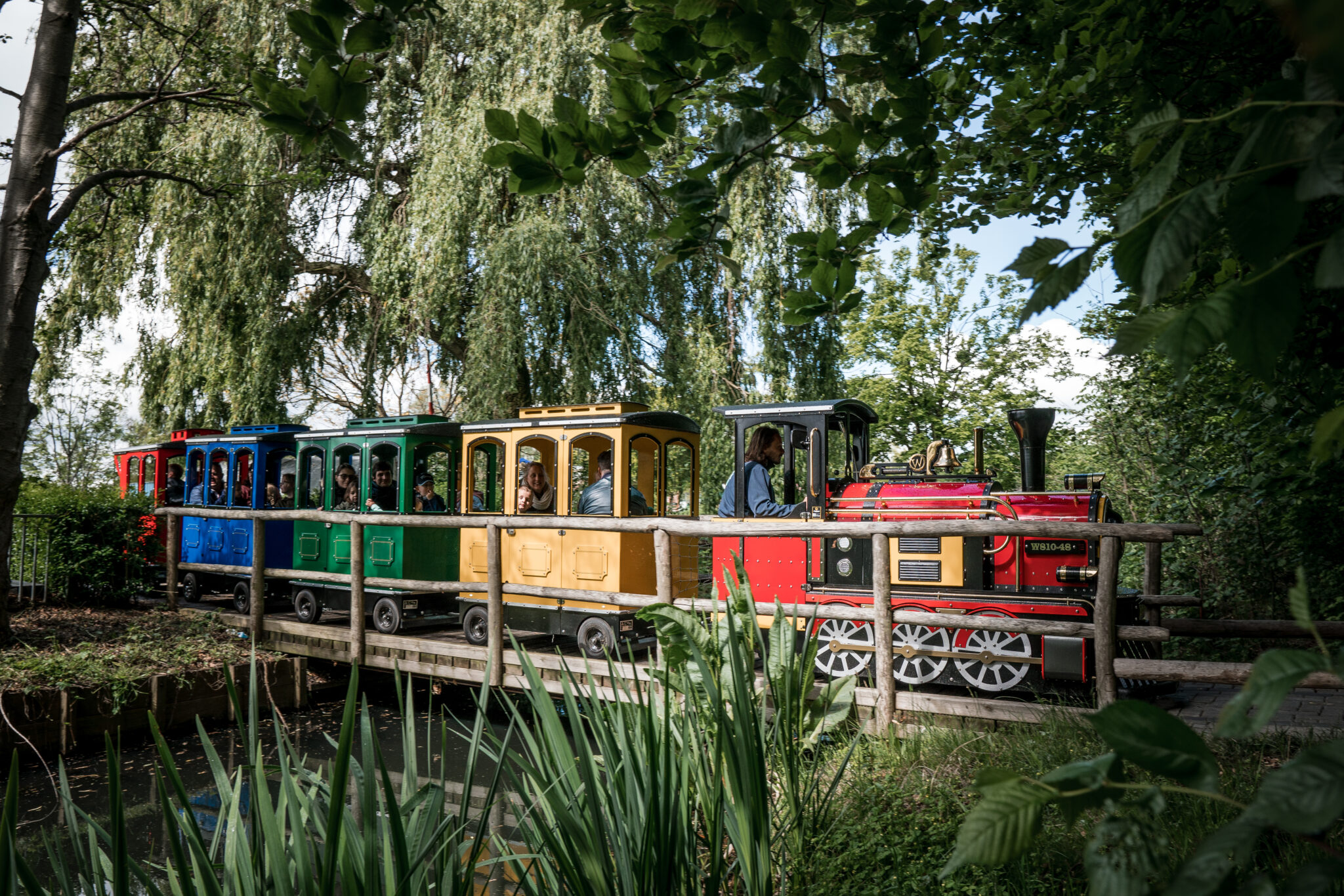 Wattman Premium Trackless Trains