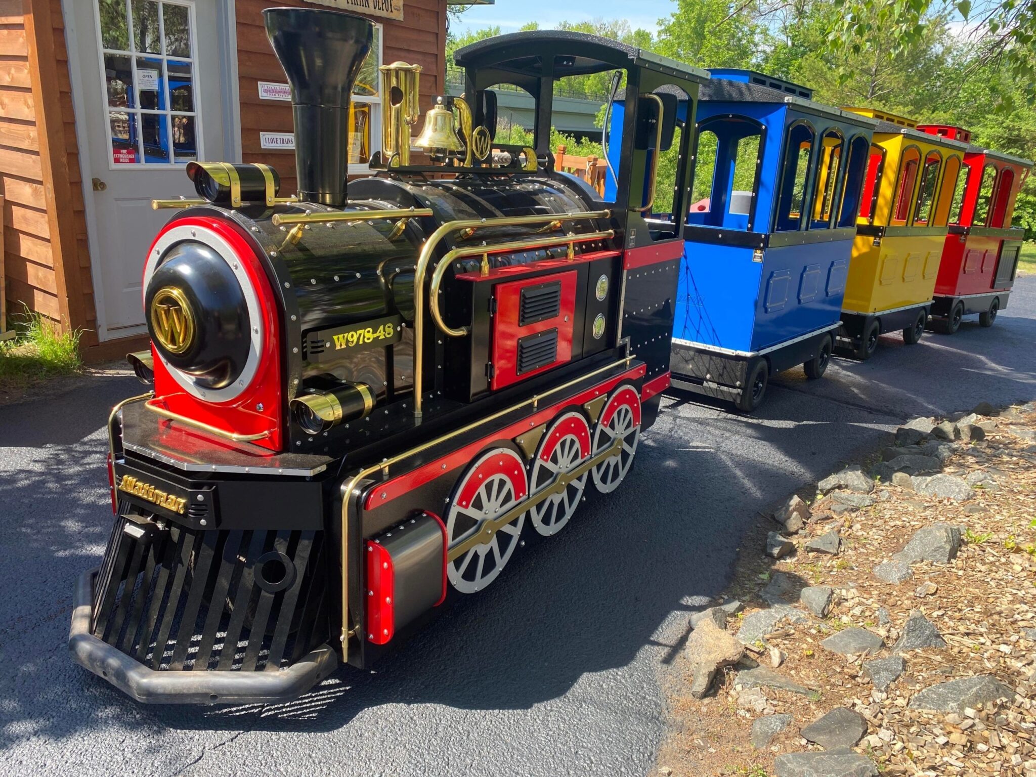 Wattman Premium Trackless Trains