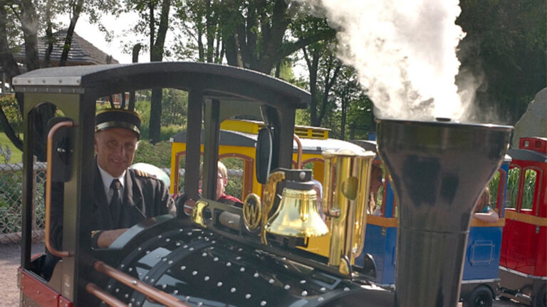 Wattman Mini Express | Proven Trackless Train Solution USA